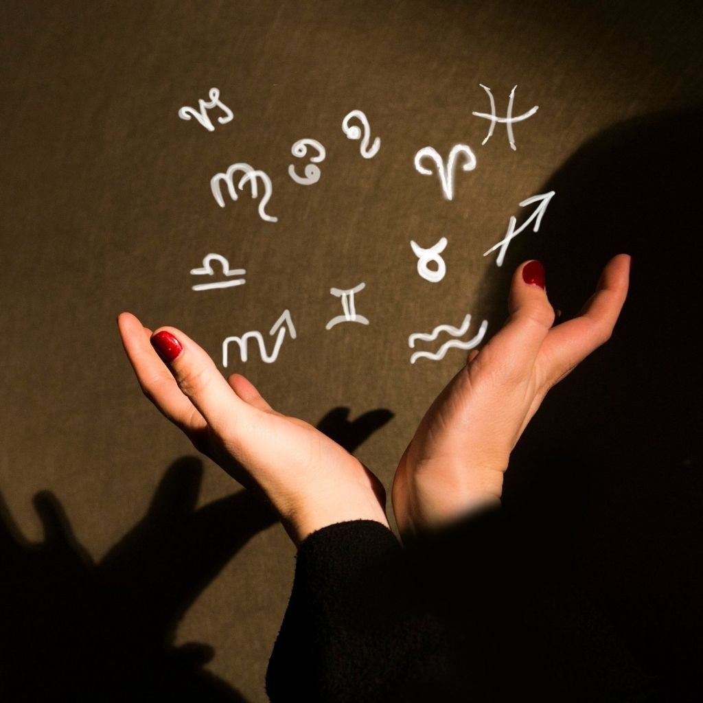 Can Vedic Astrology predict the future? (Explained!)